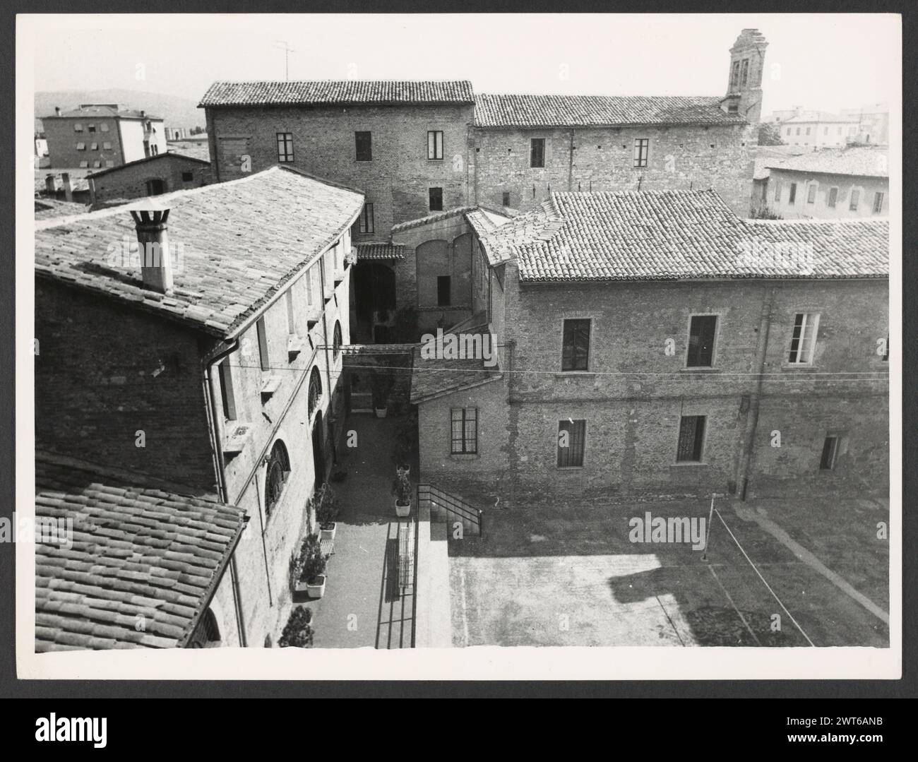 Umbria Perugia Foligno Monastery of S. Anna4. Hutzel, Max 1960-1990 ...