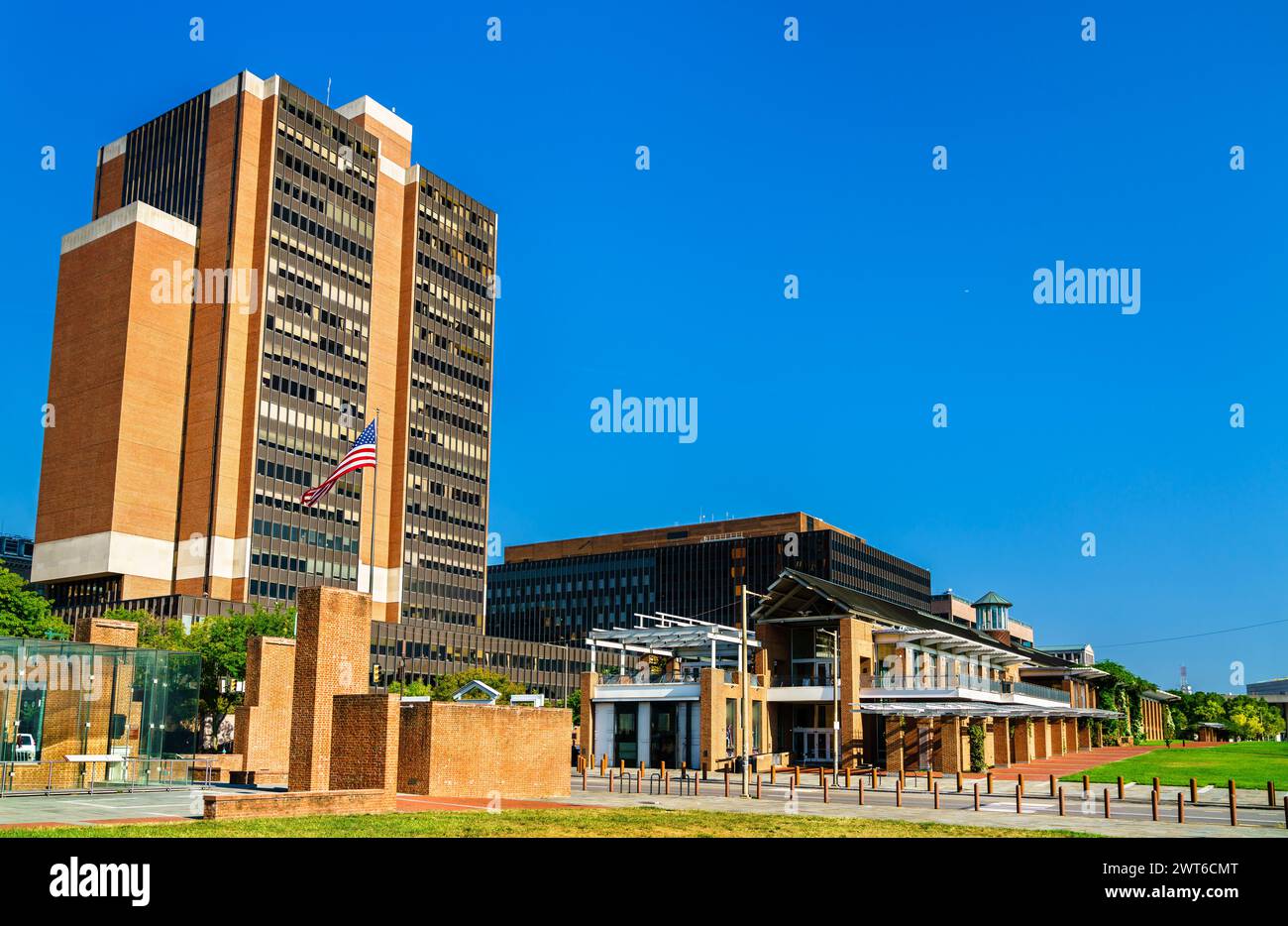 Visitor Center of Independence National Historical Park in Philadelphia ...
