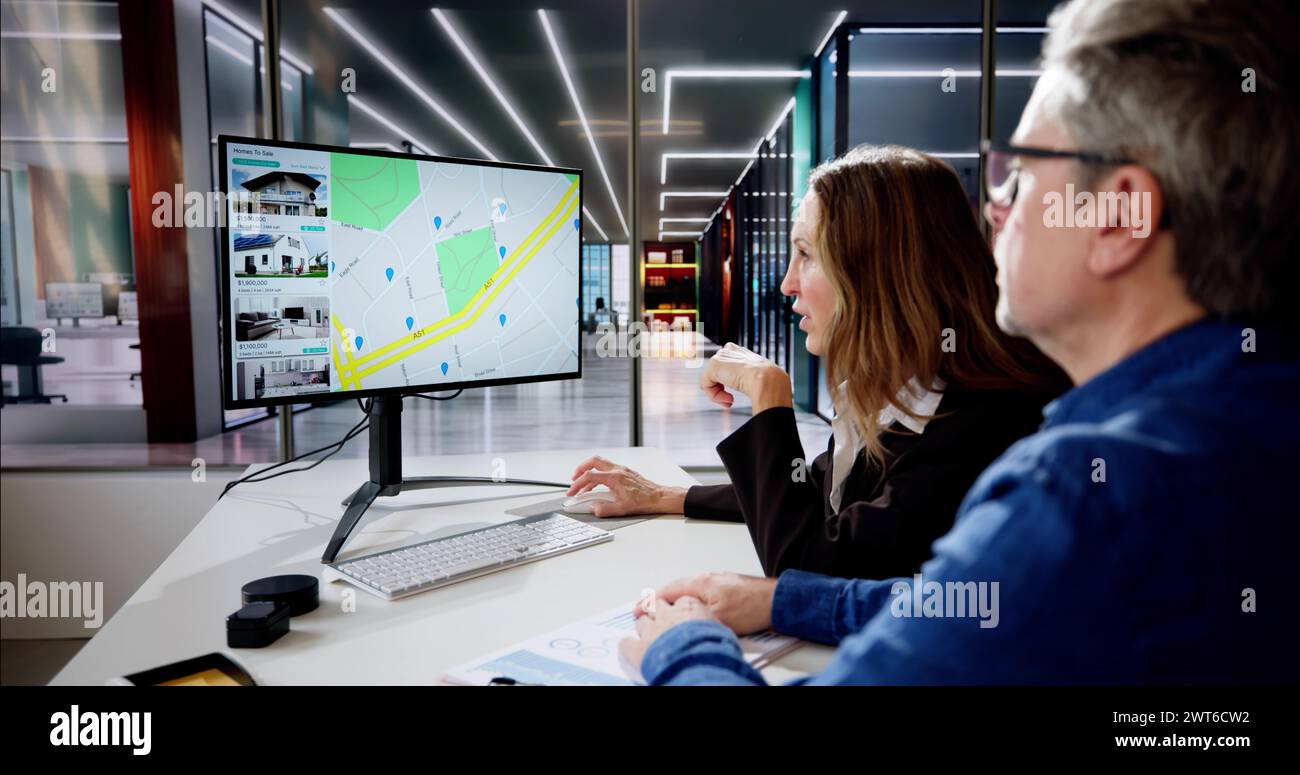 Online Real Estate Property Search And Web Listing Stock Photo - Alamy