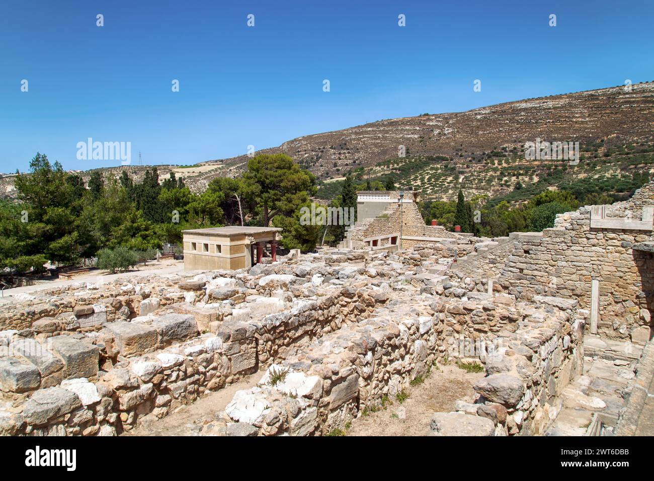 Reconstructed building in the archaeological site of Knossus on Crete ...