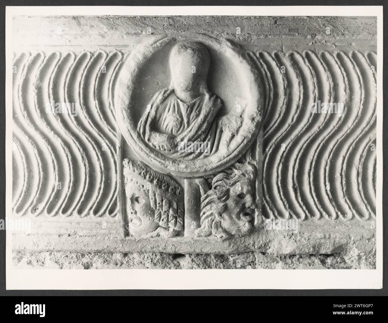 Umbria Perugia Spello S. Silvestro3. Hutzel, Max 1960-1990 Medieval ...