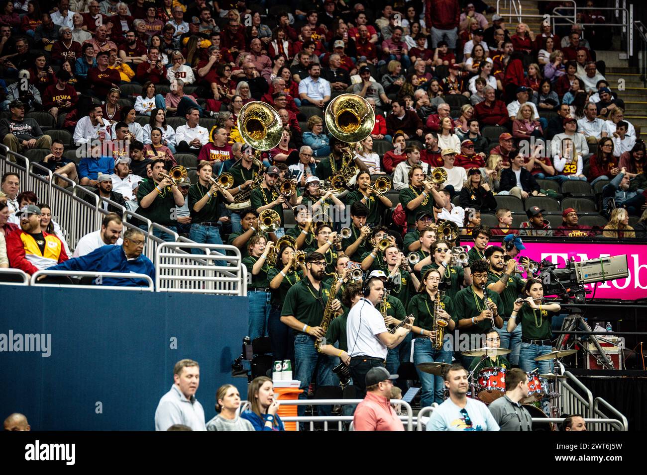 Kansas City, Missouri, USA. 14th Mar, 2024. Baylor Bears band in the T ...