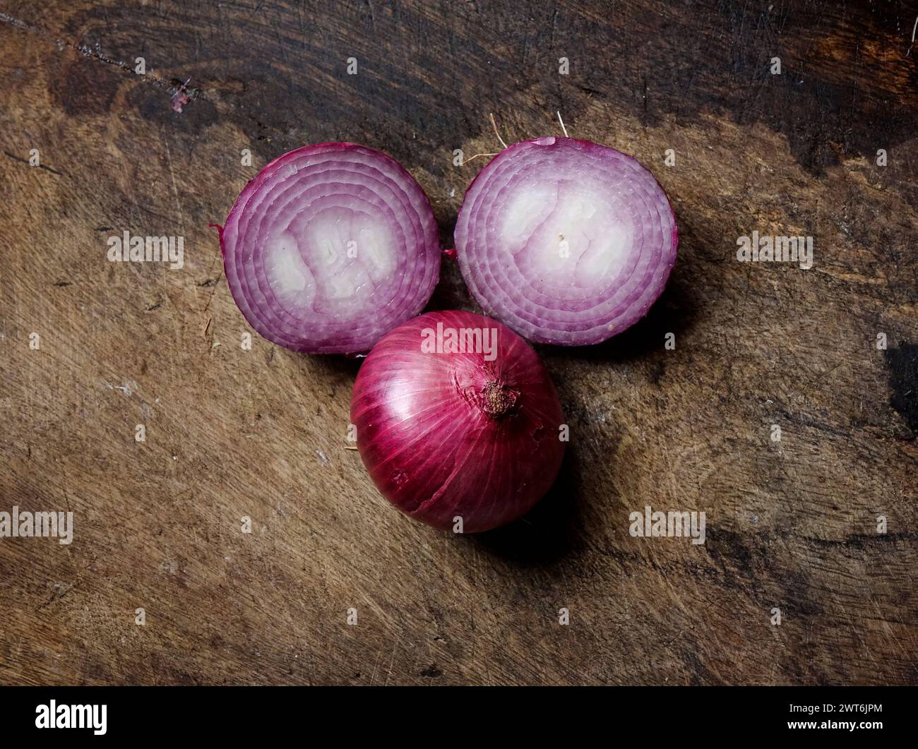 Nice Big onion in white background Stock Photo - Alamy