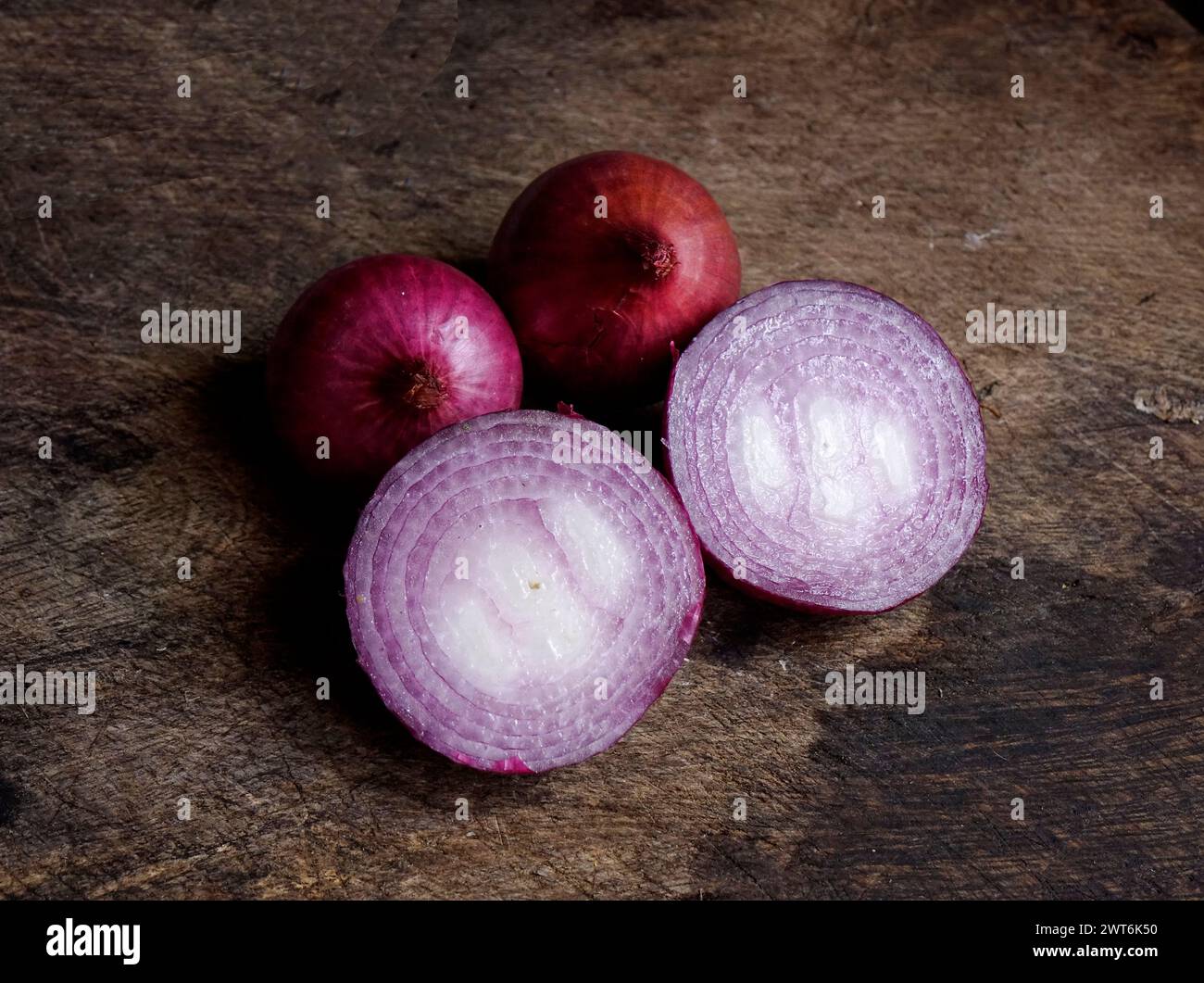 Nice Big onion in white background Stock Photo - Alamy