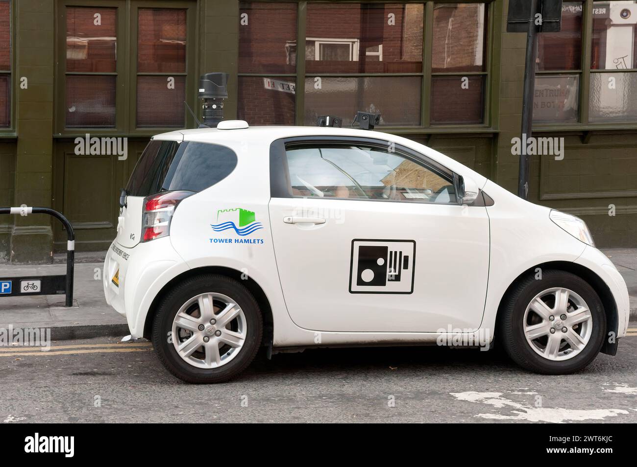 Cctv enforcement car street hi-res stock photography and images - Alamy