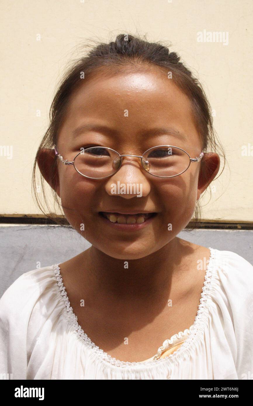 small school girl, Shaanxi Province, China Stock Photo - Alamy