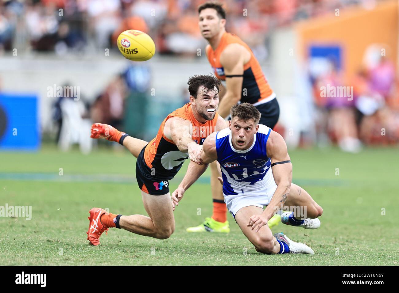 Sydney, Australia. 16th Mar, 2024. Brent Daniels of the Giants tackles ...