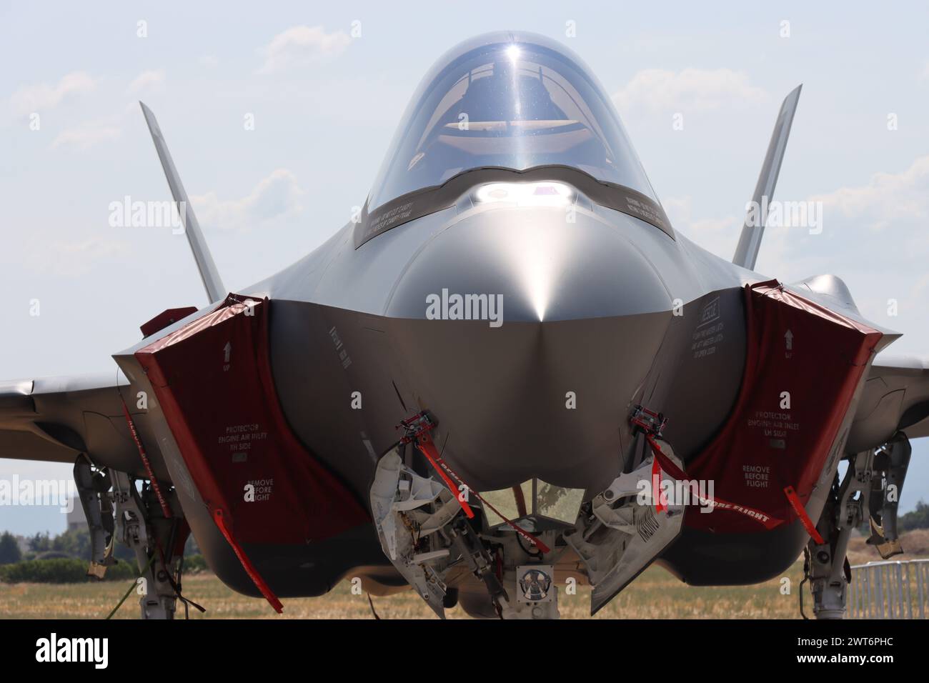 F35 lightning jets hi-res stock photography and images - Alamy