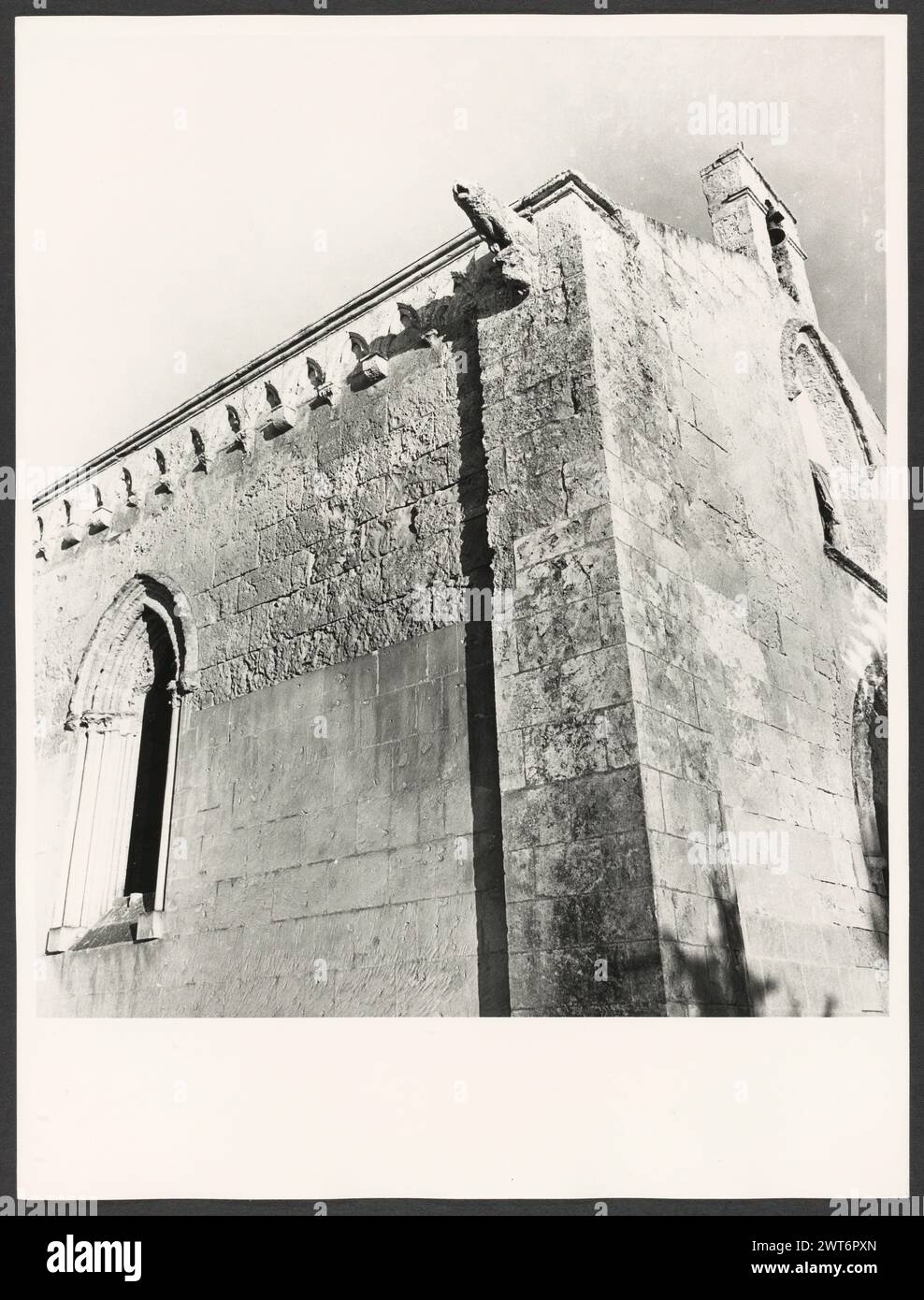 Decorative trilobe arches hi-res stock photography and images - Alamy