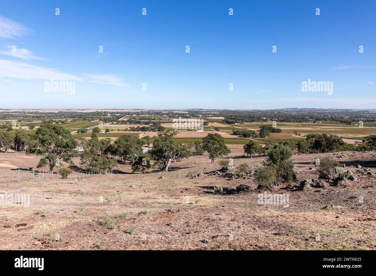 Very dry landscape hi-res stock photography and images - Alamy