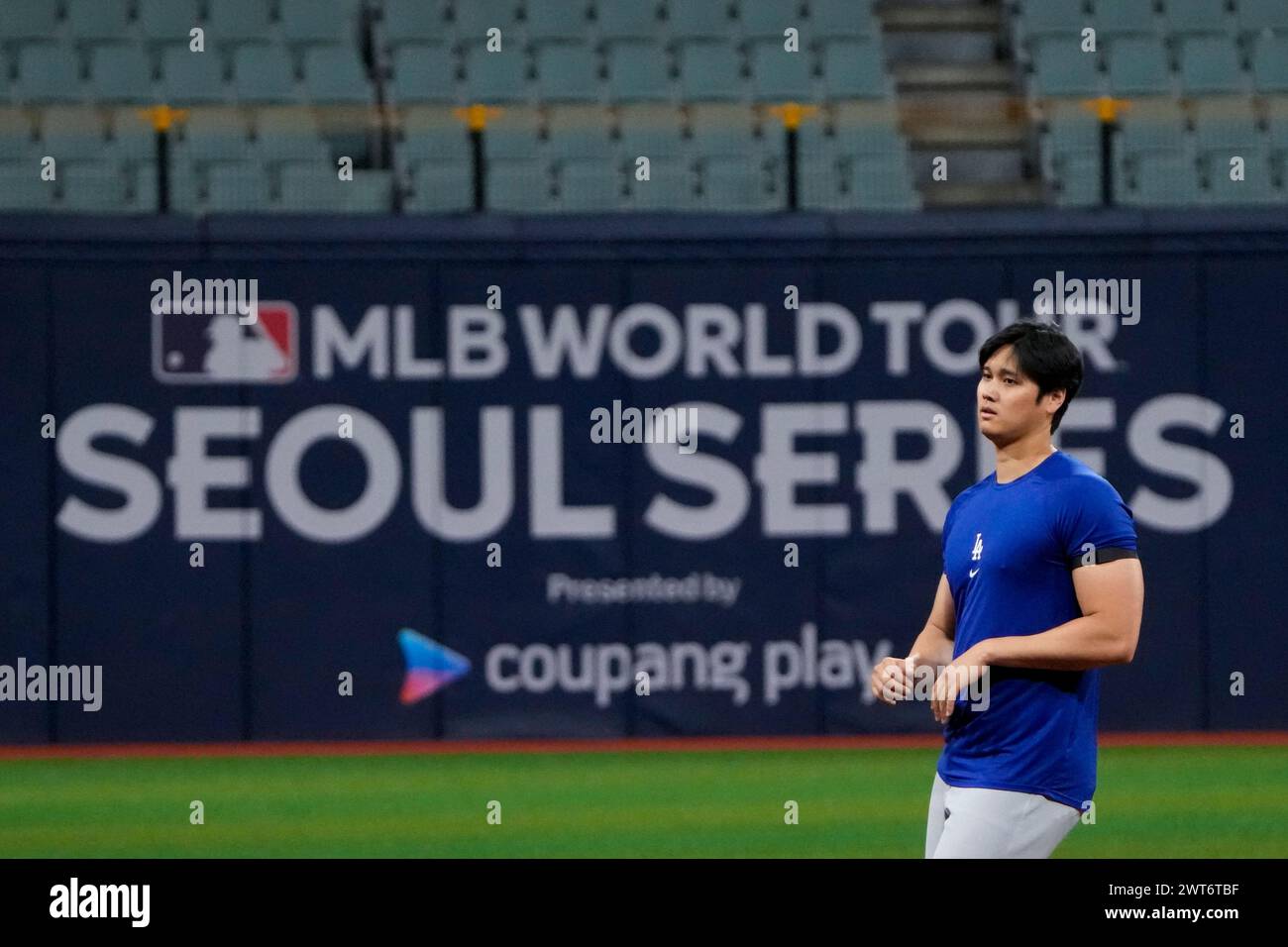 Los Angeles Dodgers' Shohei Ohtani attends a baseball workout at the ...