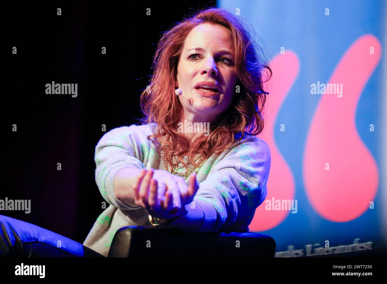 Florence Gaub bei der lit.Cologne 2024 Veranstaltung Zukunft: Eine ...