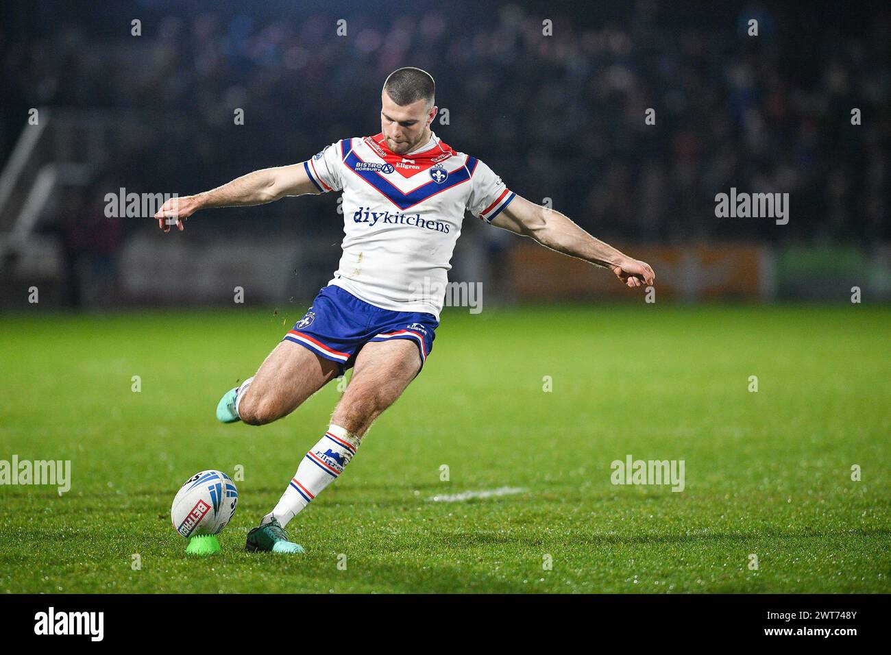 Wakefield, England - 15th March 2024 Wakefield Trinity's Max Jowitt ...