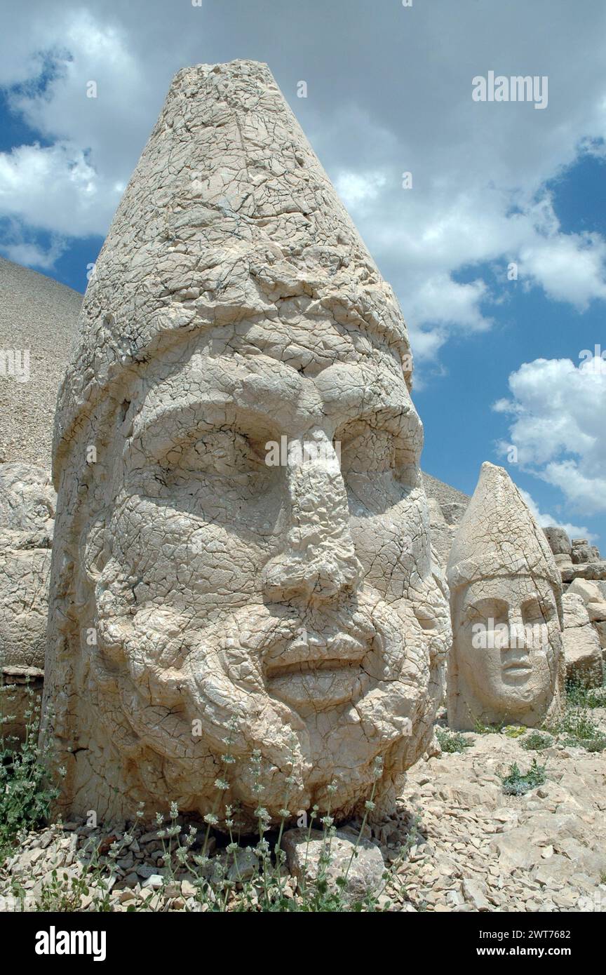 Giant God heads on Mount Nemrut. Anatolia, Turkey. Ancient colossal ...