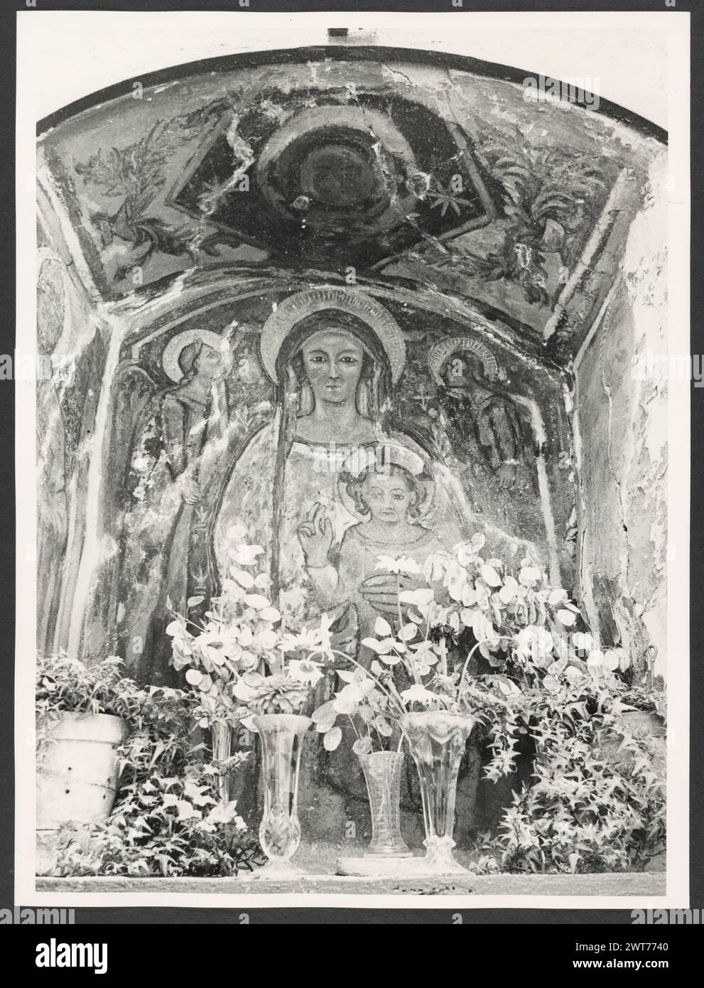 Umbria Perugia Spello S. Silvestro. Hutzel, Max 1960-1990 Medieval ...