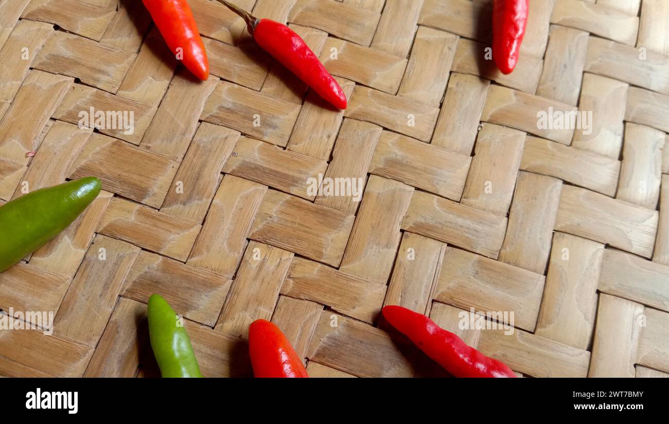 Big and fresh photos of red chilies, photos of chilies Stock Photo - Alamy