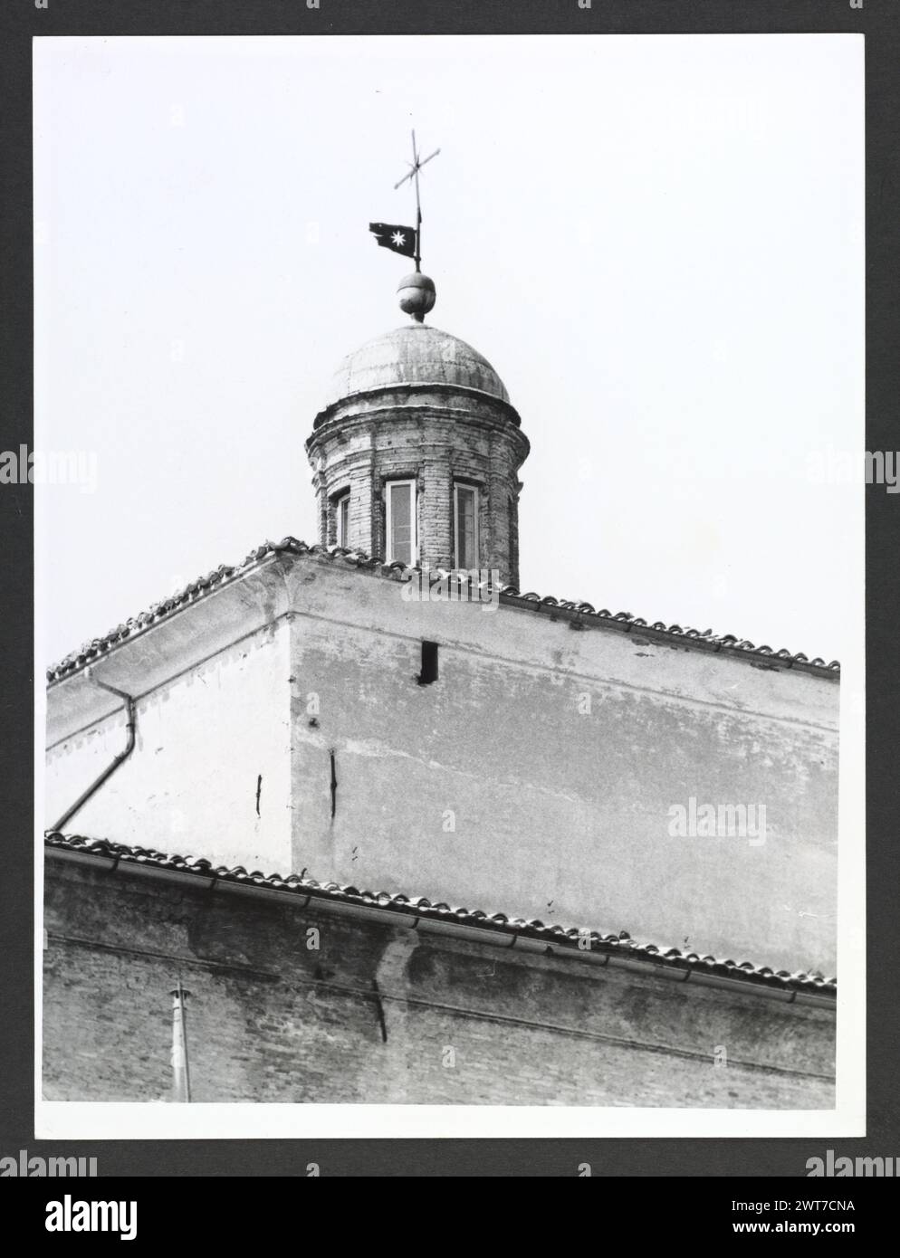 Abruzzo Pescara Penne S. Domenico. Hutzel, Max 1960-1990 Post-medieval: Architecture ...
