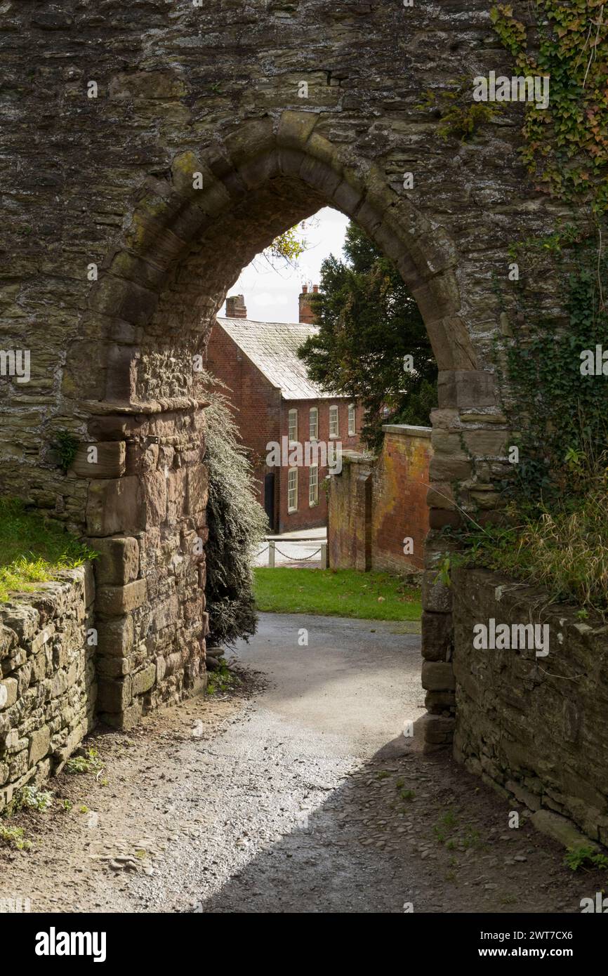 A view through an archway in Ludlow Castle walls. Ludlow, Shropshire, England. November Stock ...
