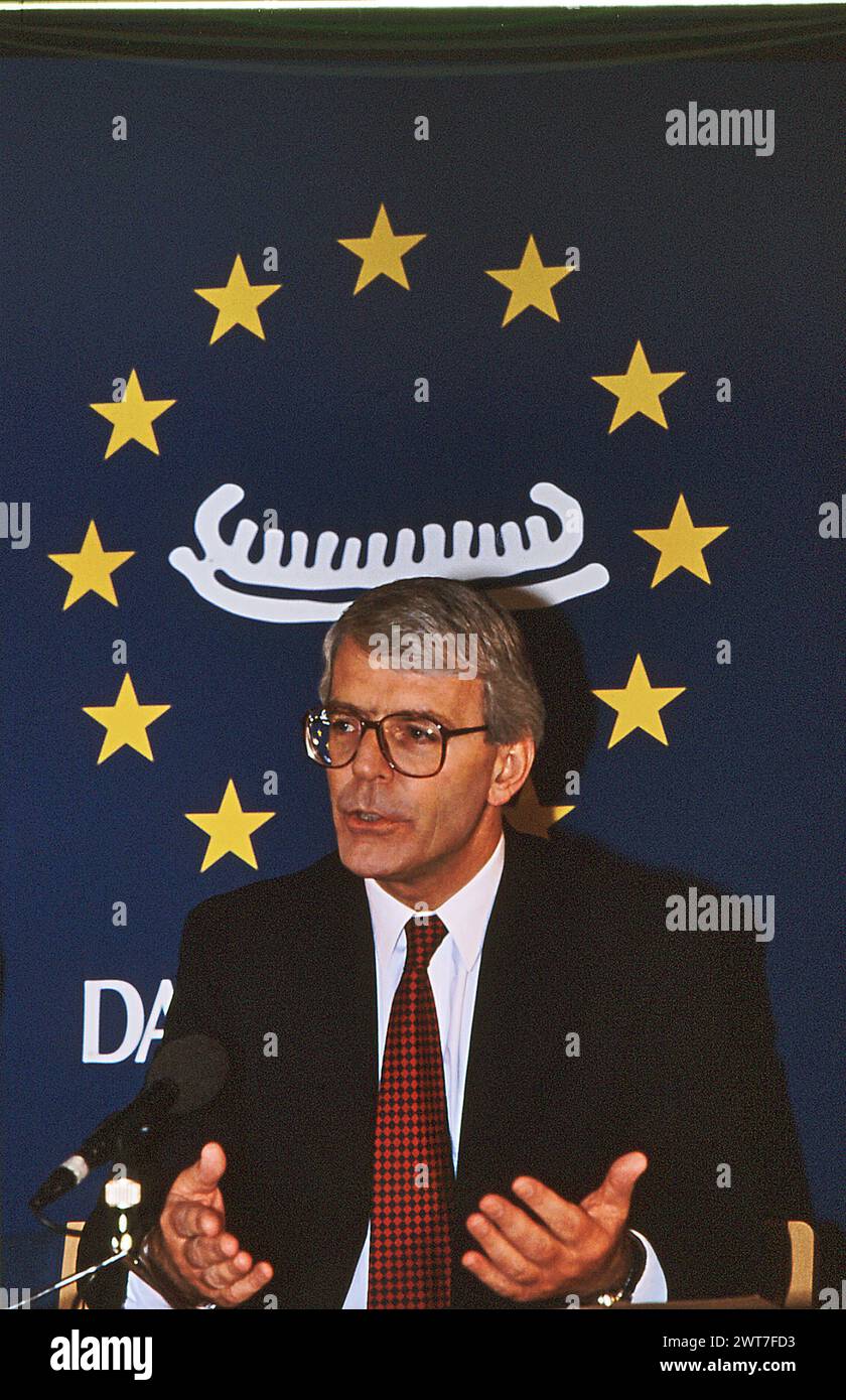 John major and douglas hurd hi-res stock photography and images - Alamy