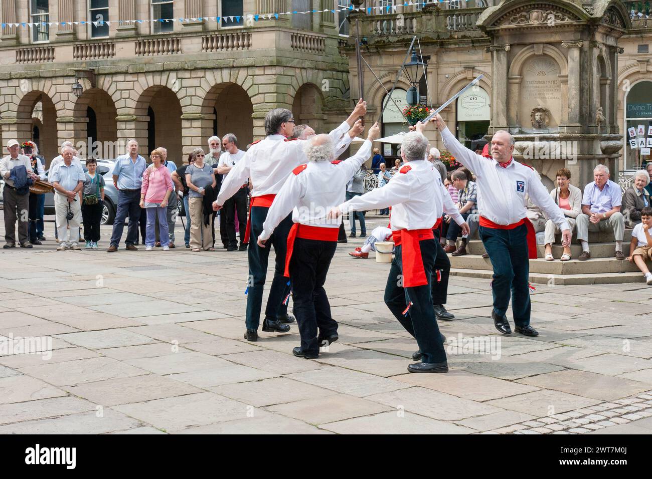 Sallyport Sword Dancers dancing at the Buxton day of dance Stock Photo ...