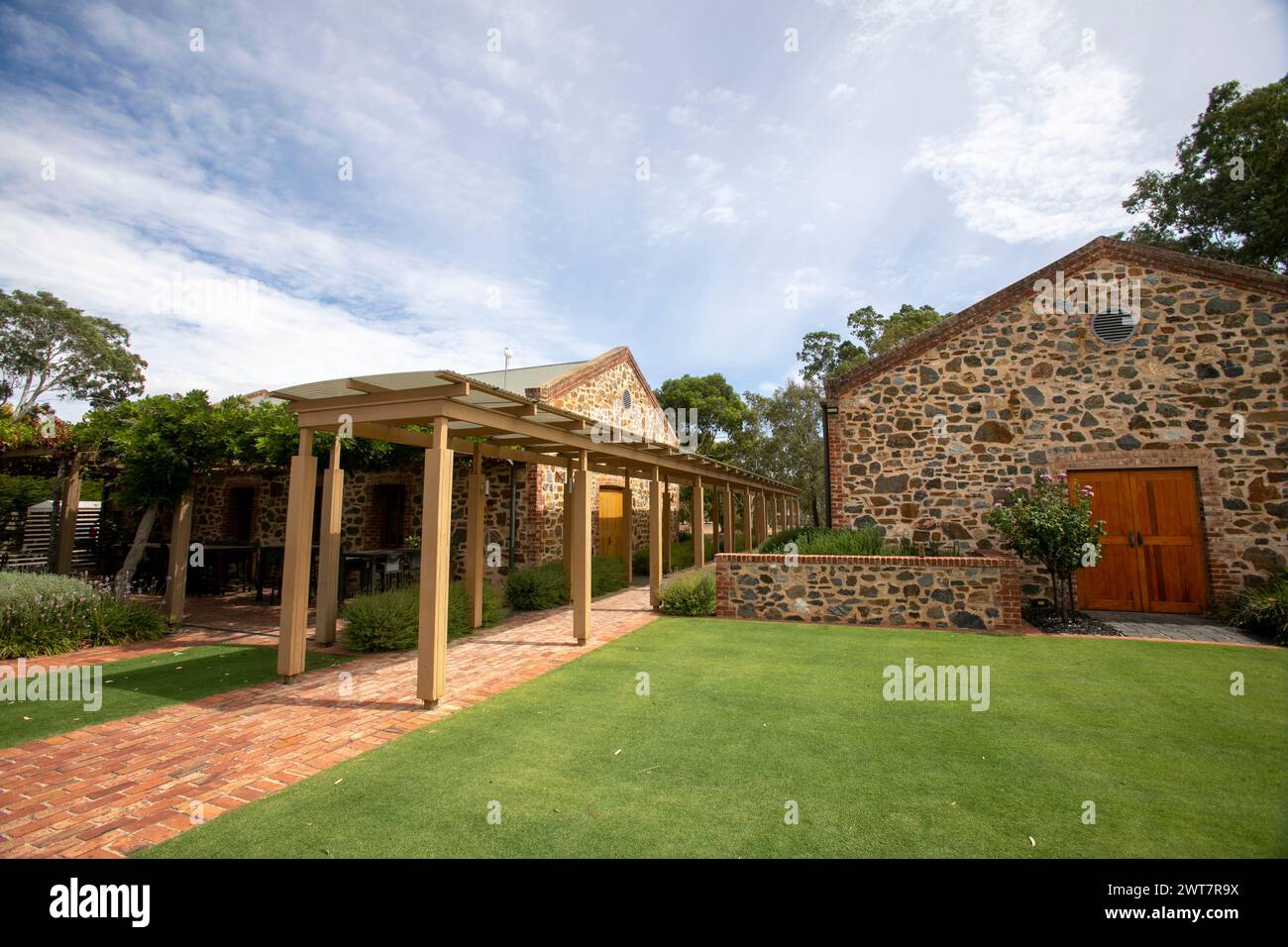 Barossa Valley, Murray Street vineyards in Greenock and entrance to ...