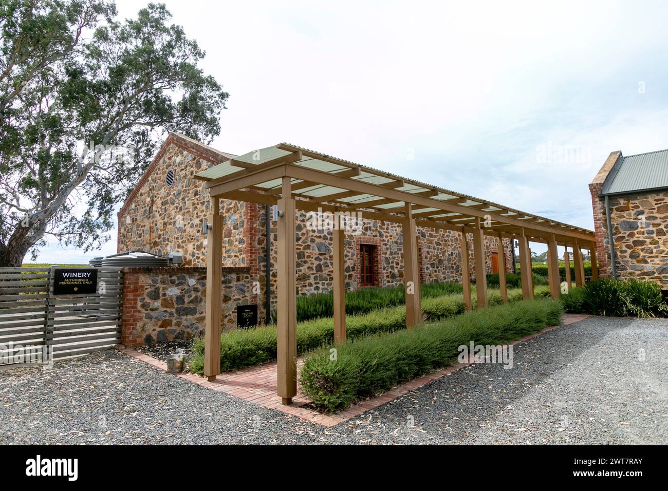 Barossa Valley, Murray Street vineyards in Greenock and entrance to ...
