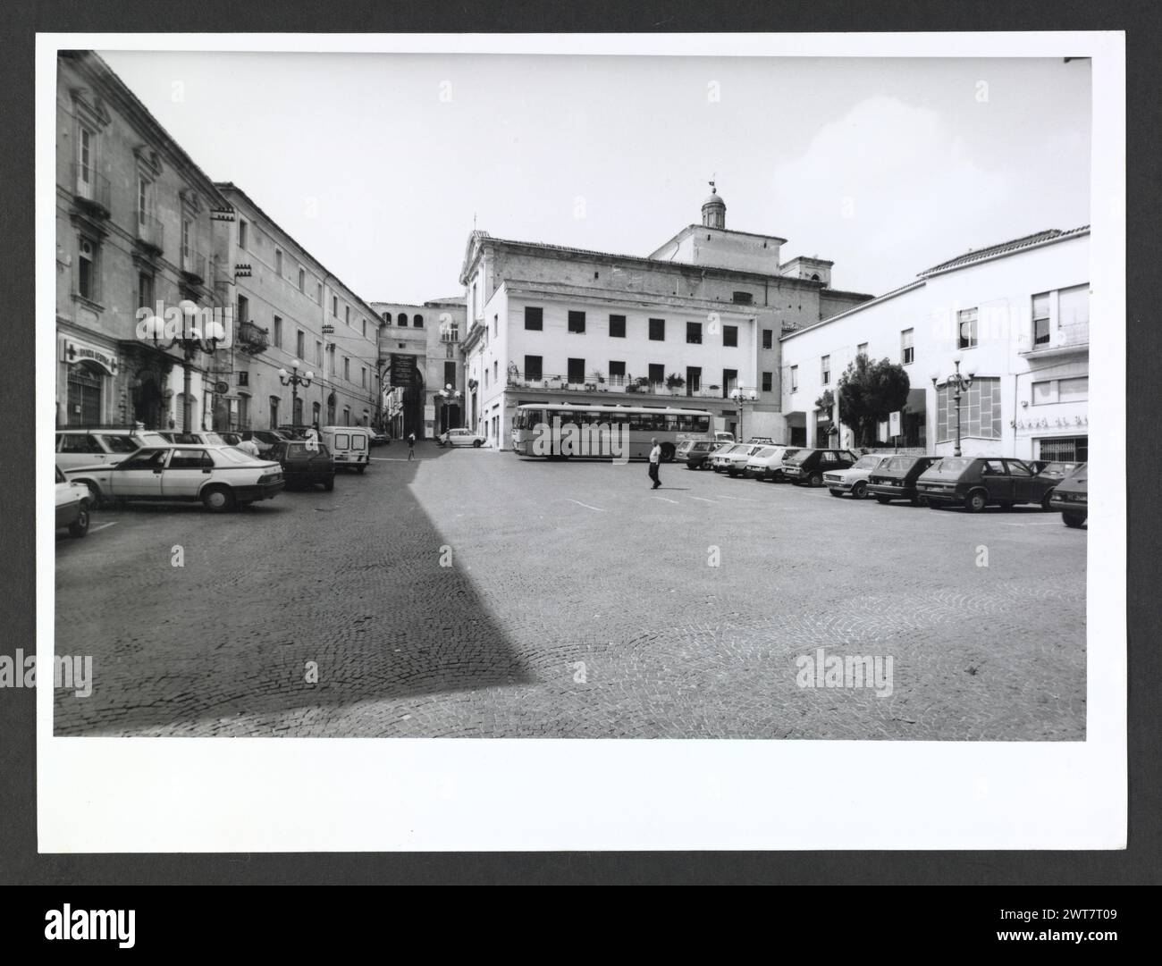 Abruzzo Pescara Penne S. Domenico. Hutzel, Max 1960-1990 Post-medieval: Architecture ...