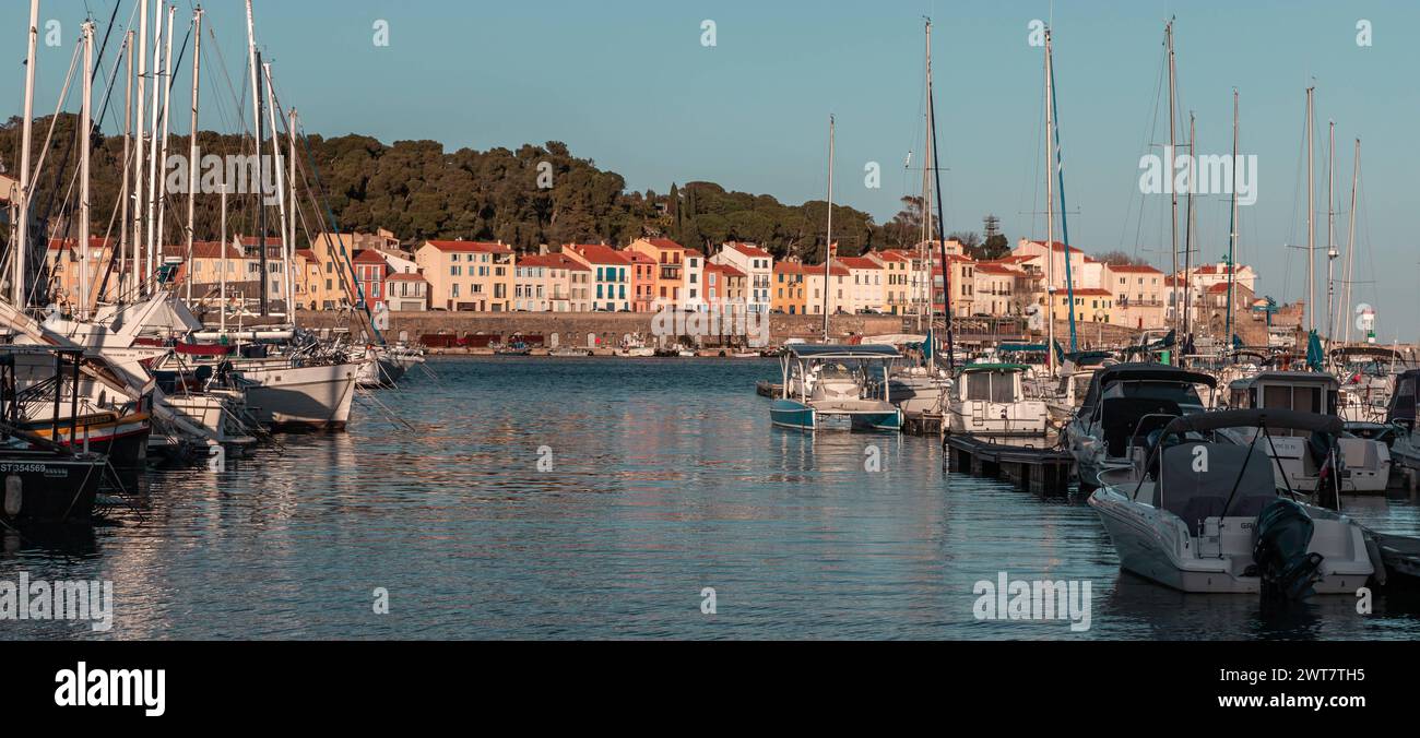 Europe Travel France Beautiful coast Villages Port and waterfront of ...