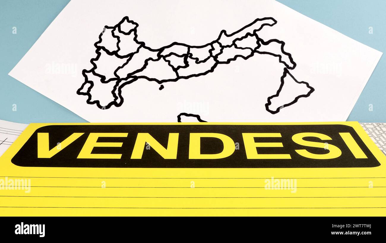 Single Word "FOR SALE" On Language Sign In Italian VENDESI. Map of ...