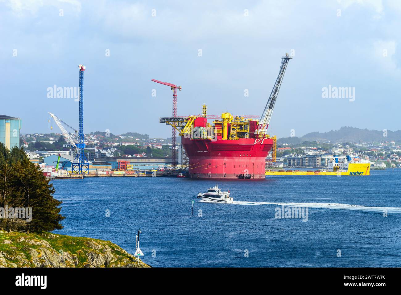 Fpso hi-res stock photography and images - Alamy