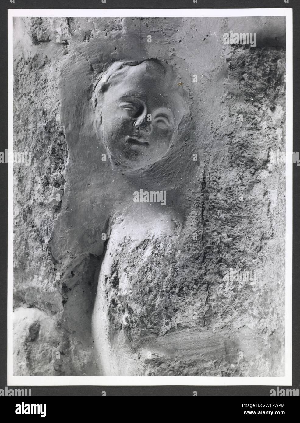 Abruzzo Teramo Castel Castagna S. Maria di Ronzano. Hutzel, Max 1960 ...