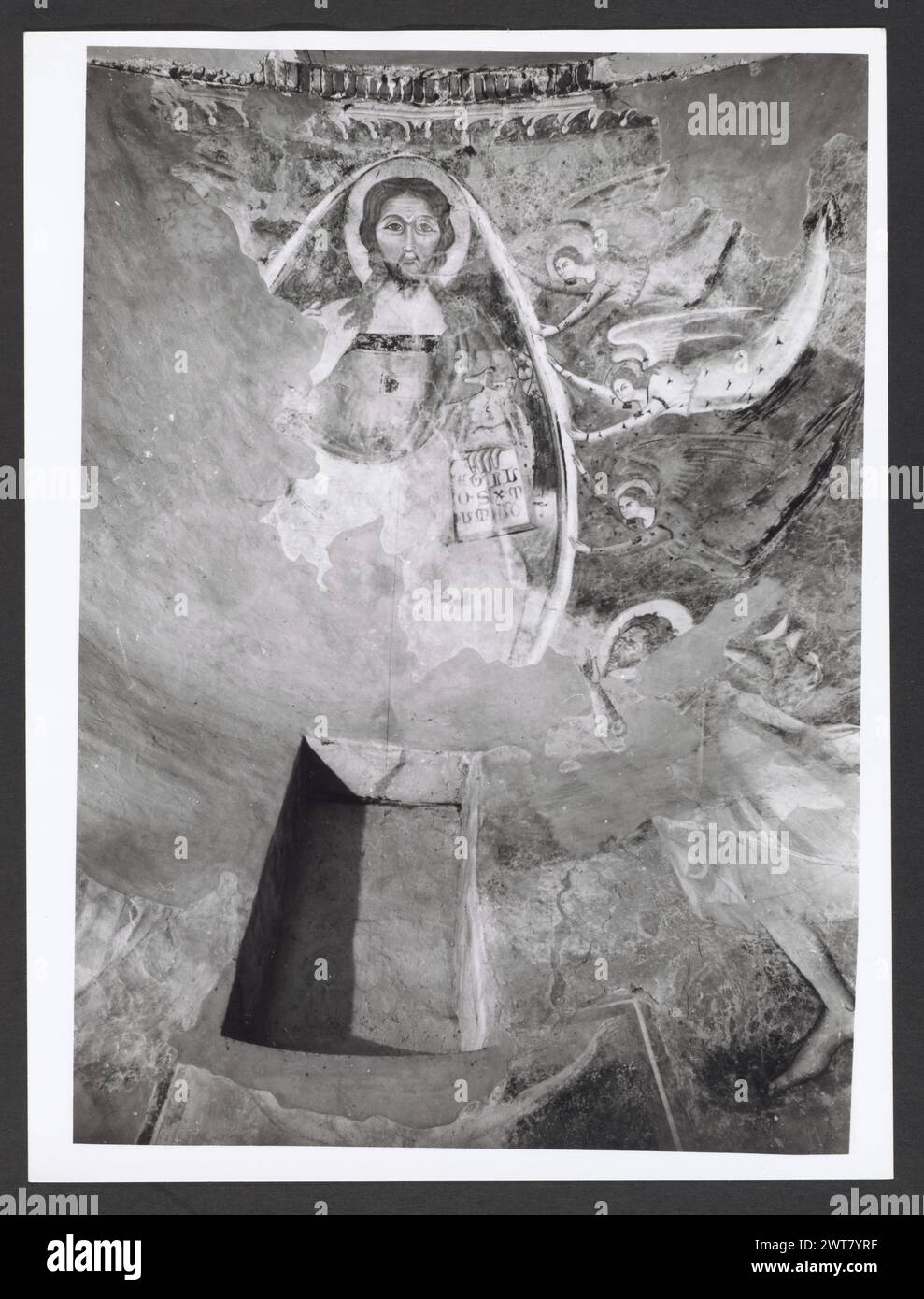 Crucifixion from the early 16th century hi-res stock photography and ...