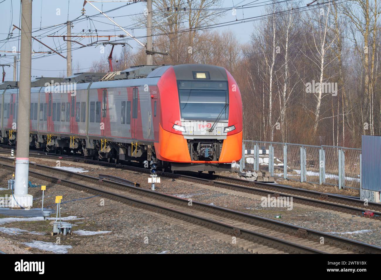 PETRO-SLAVYANKA, RUSSIA - MARCH 04, 2024: Electric train ES2GP-014 ...