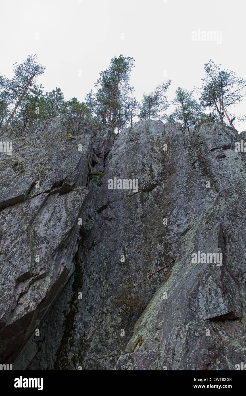 Pirunpesä (Devil´s Nest) is a gorge cutting through the quartzite ...