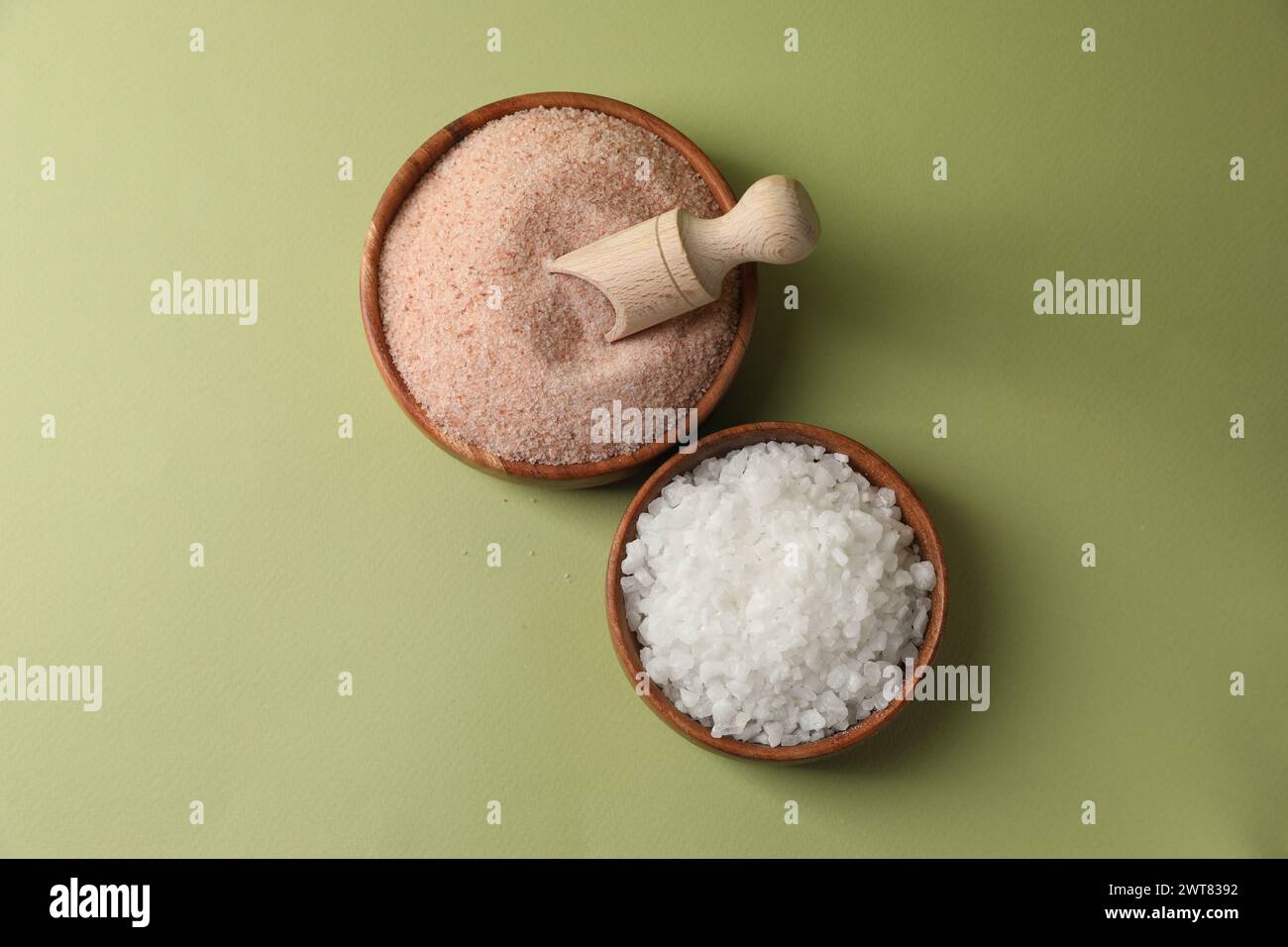 Flat lay natural salt hi-res stock photography and images - Alamy