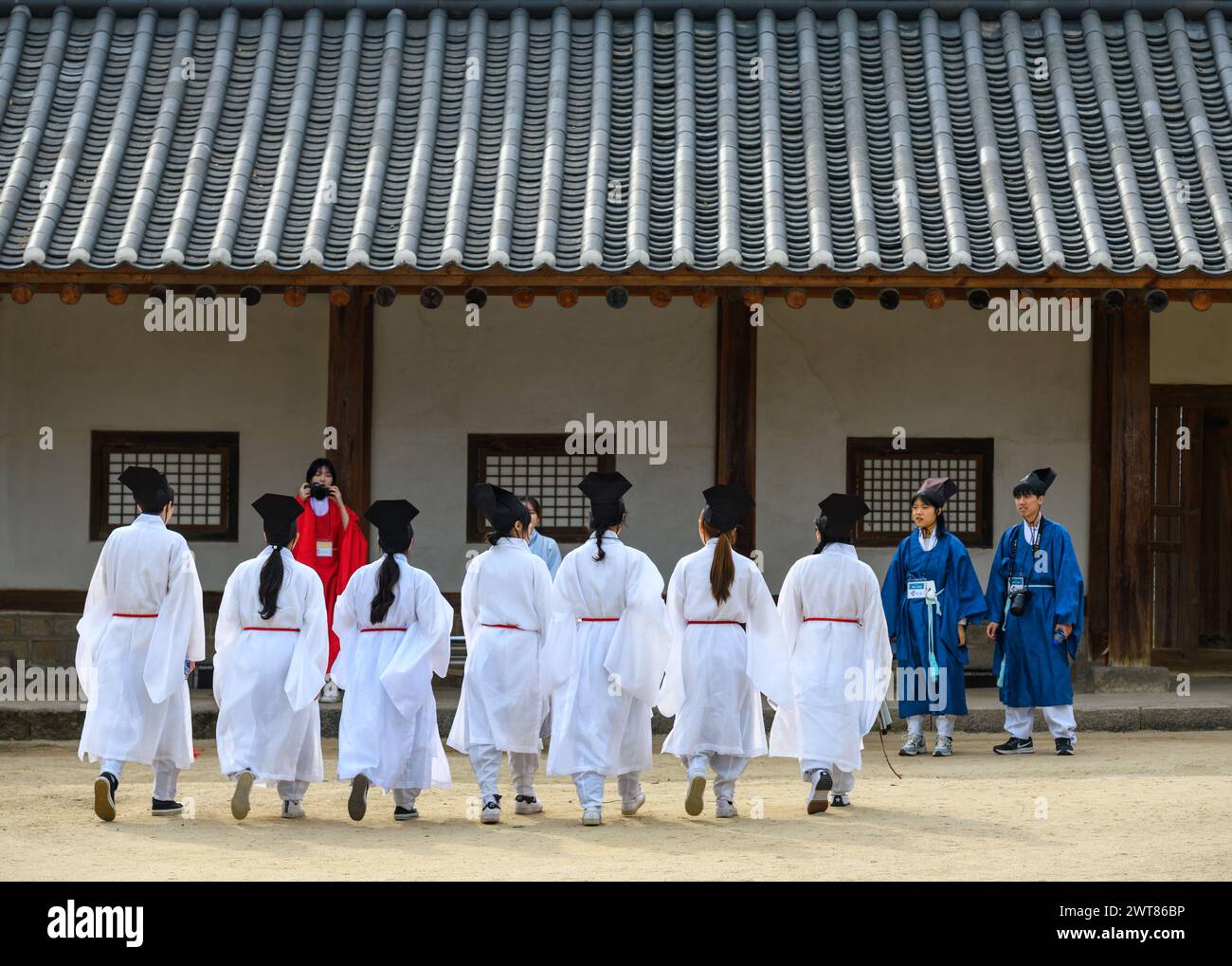 Early joseon dynasty hi-res stock photography and images - Alamy