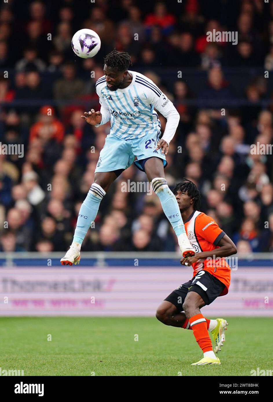 Nottingham Forest's Divock Origi (left) and Luton Town's Issa Kabore in ...