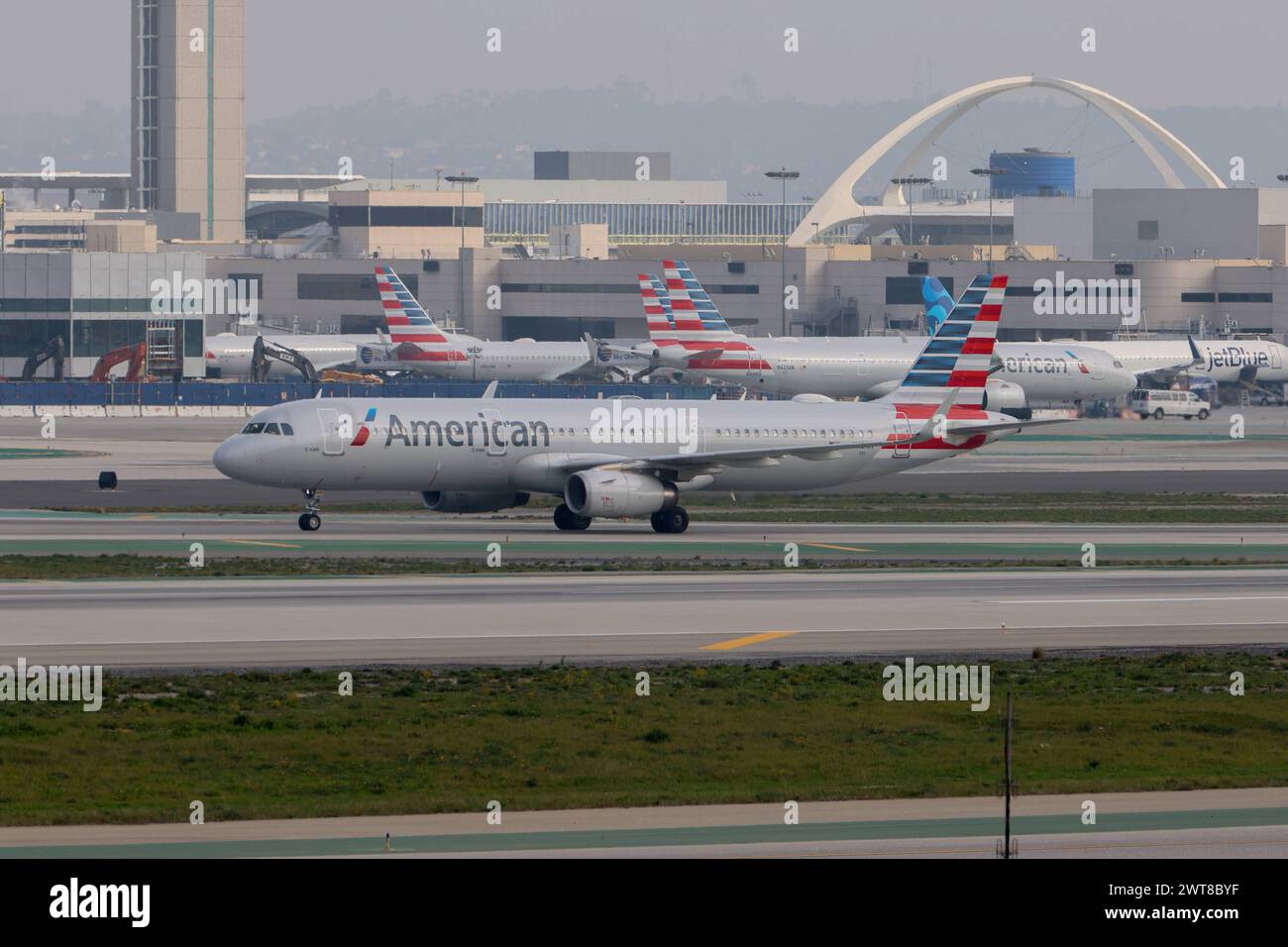 N115NN American Airlines Airbus A321-231 am Los Angeles International ...