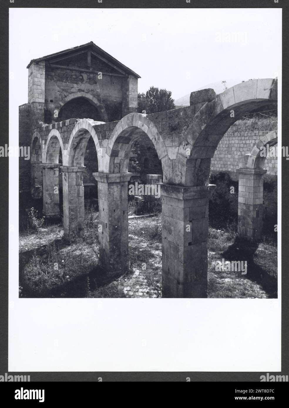 Bussi italy hi-res stock photography and images - Alamy