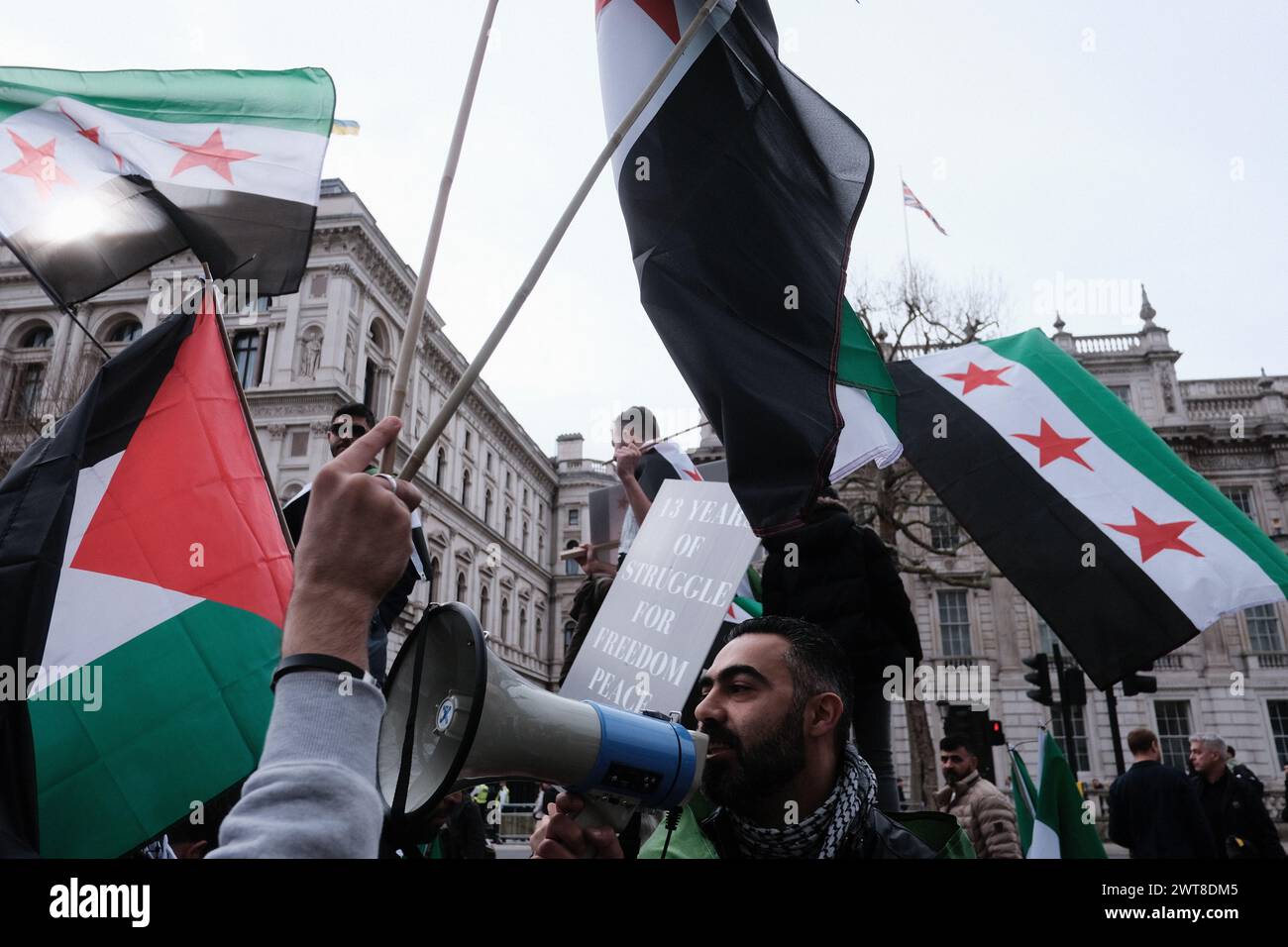 Syrian revolution hi-res stock photography and images - Alamy