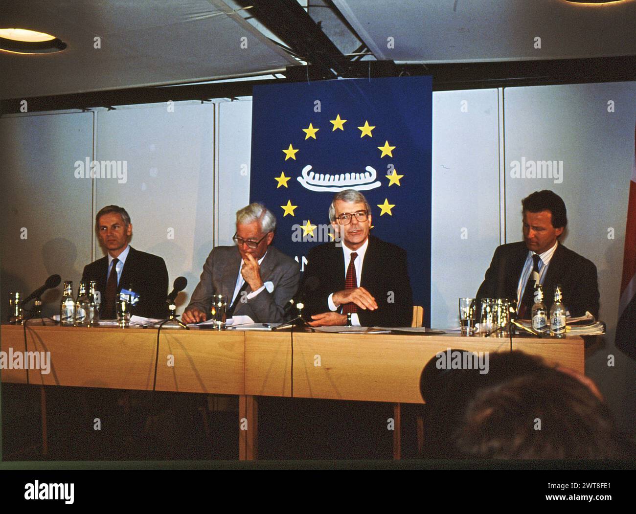 Britisn fm hi-res stock photography and images - Alamy