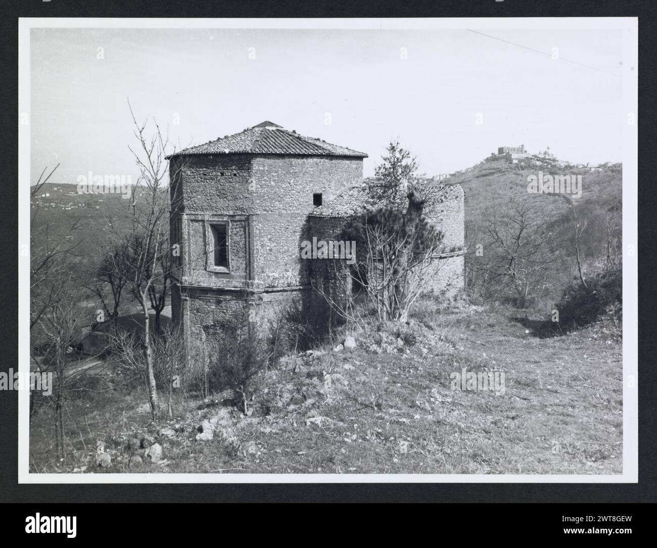 Lazio Viterbo Montefiascone S. Maria in Monte d'Oro. Hutzel, Max 1960 ...