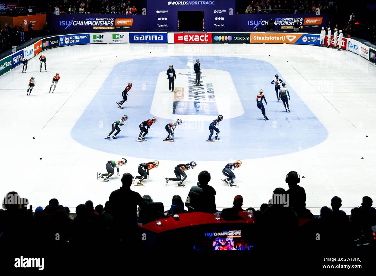 Rotterdam speed skating rink hi-res stock photography and images - Alamy