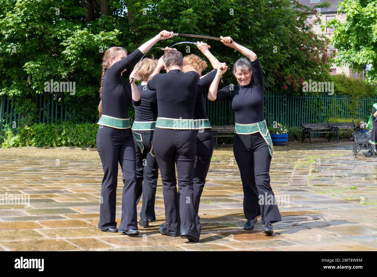 Traditional dancing at the Skipton day of dance Stock Photo - Alamy