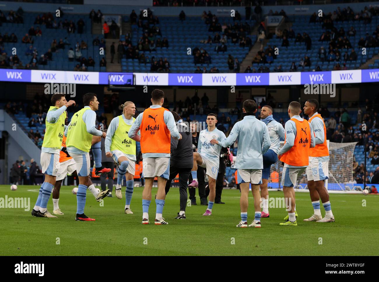 Manchester city starting eleven hi-res stock photography and images - Alamy