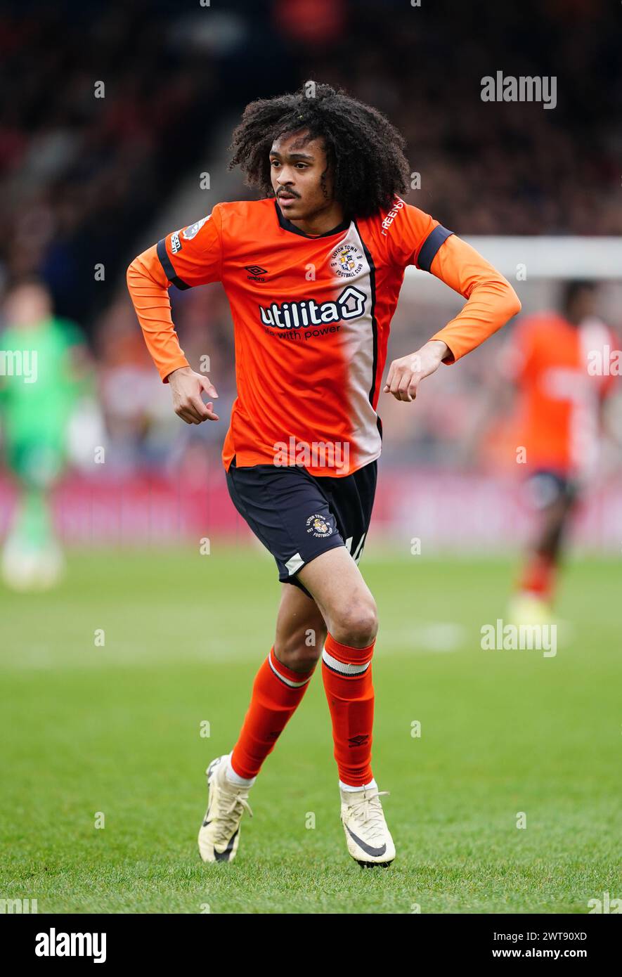 Tahith chong luton town hi-res stock photography and images - Alamy
