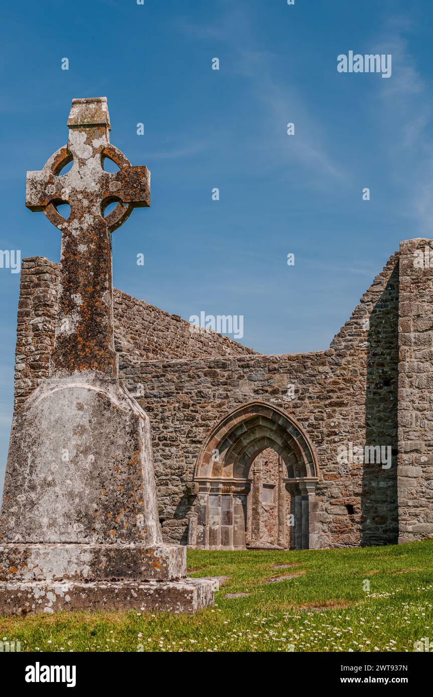 Clonmacnoise was founded in 545 by St Ciarán where the main east-west ...