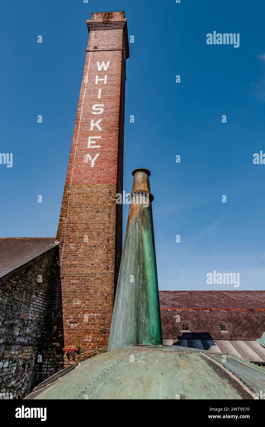 Whiskey barrel river hi-res stock photography and images - Alamy