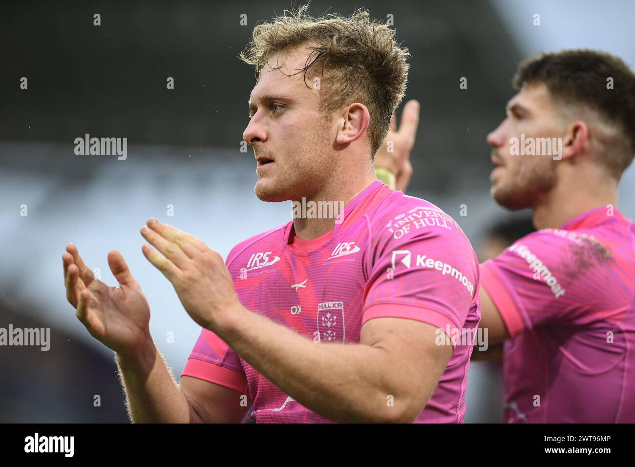 Huddersfield, England - 16th March 2024 Jez Litten (9) of Hull Kingston ...