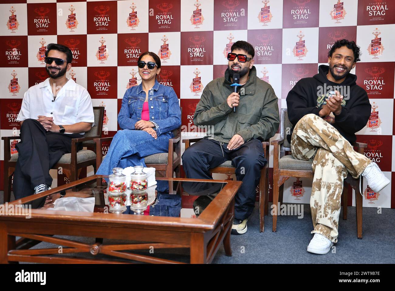 Royal stag boombox hi-res stock photography and images - Alamy